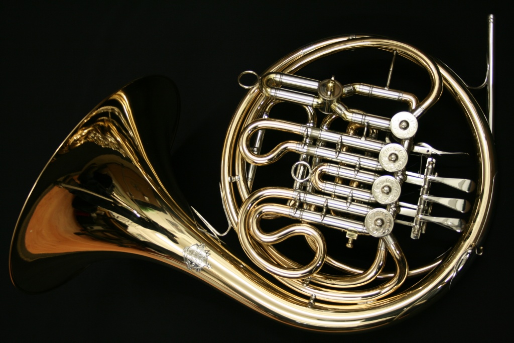 Alexander 102 | Woodhead Horns