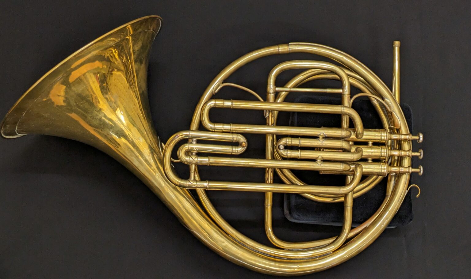 Boosey + Hawkes Piston Horn | Woodhead Horns