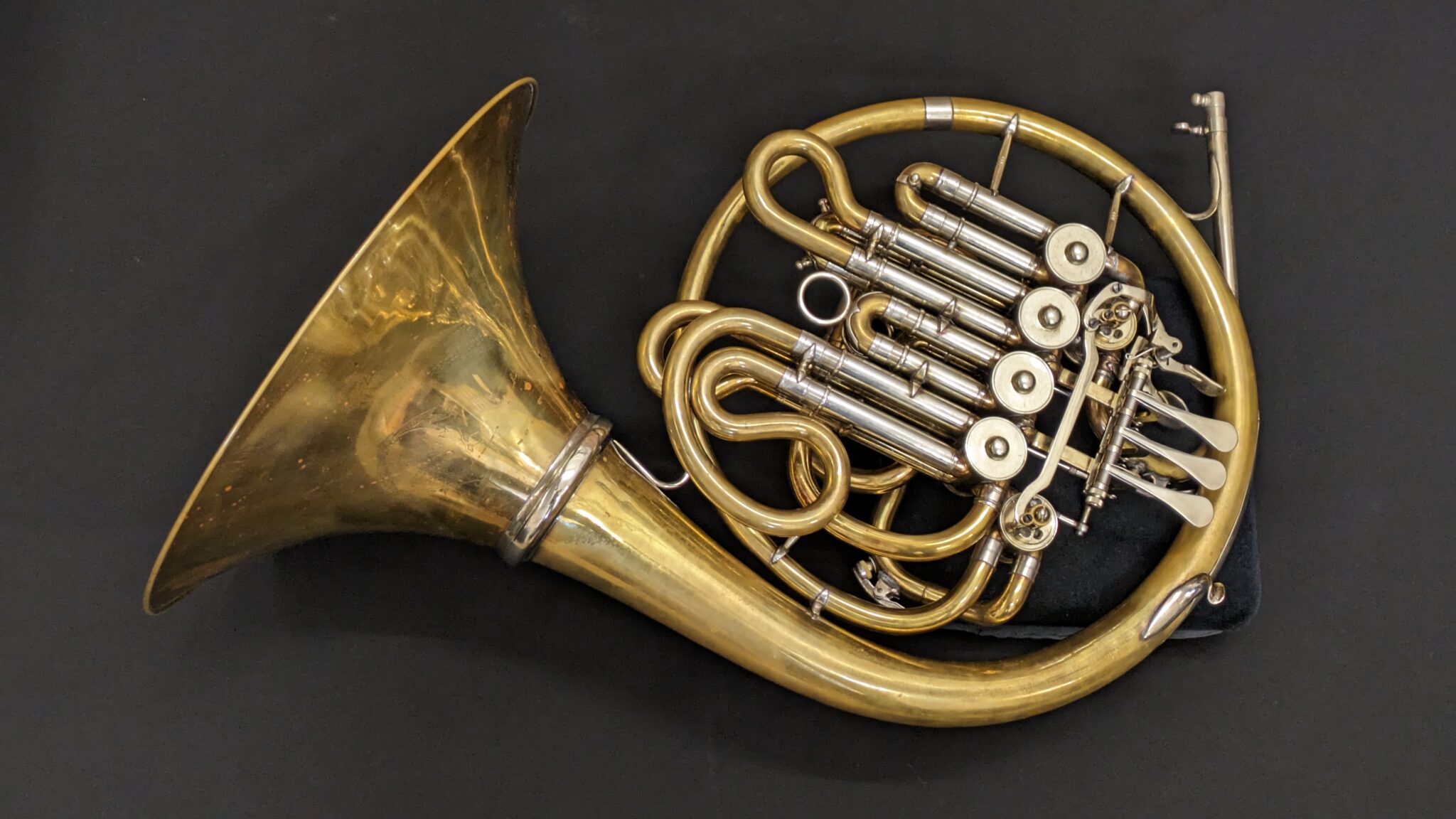 Alexander 107 | Woodhead Horns